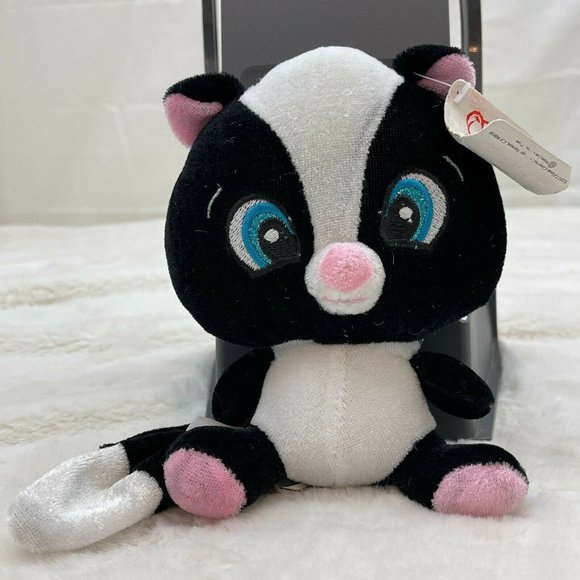 Fiesta | Toys | Fiesta Rose Skunk 7 Plush Stuffed Toy With Tag Black ...